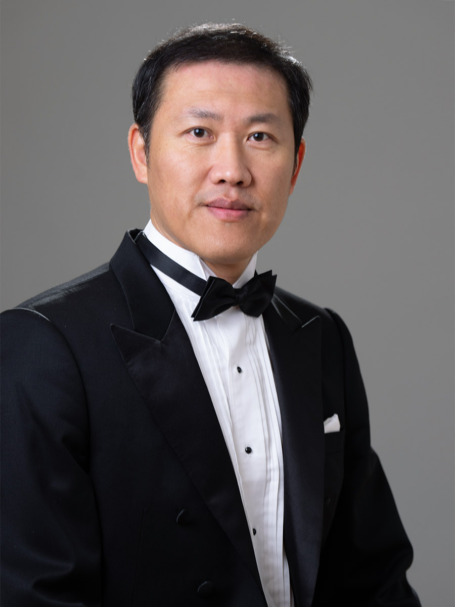 Shen Yun Performing Arts | David Gao - Conductor with Shen Yun ...